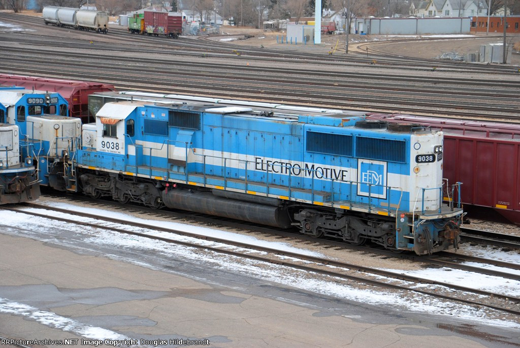 EMD 9038